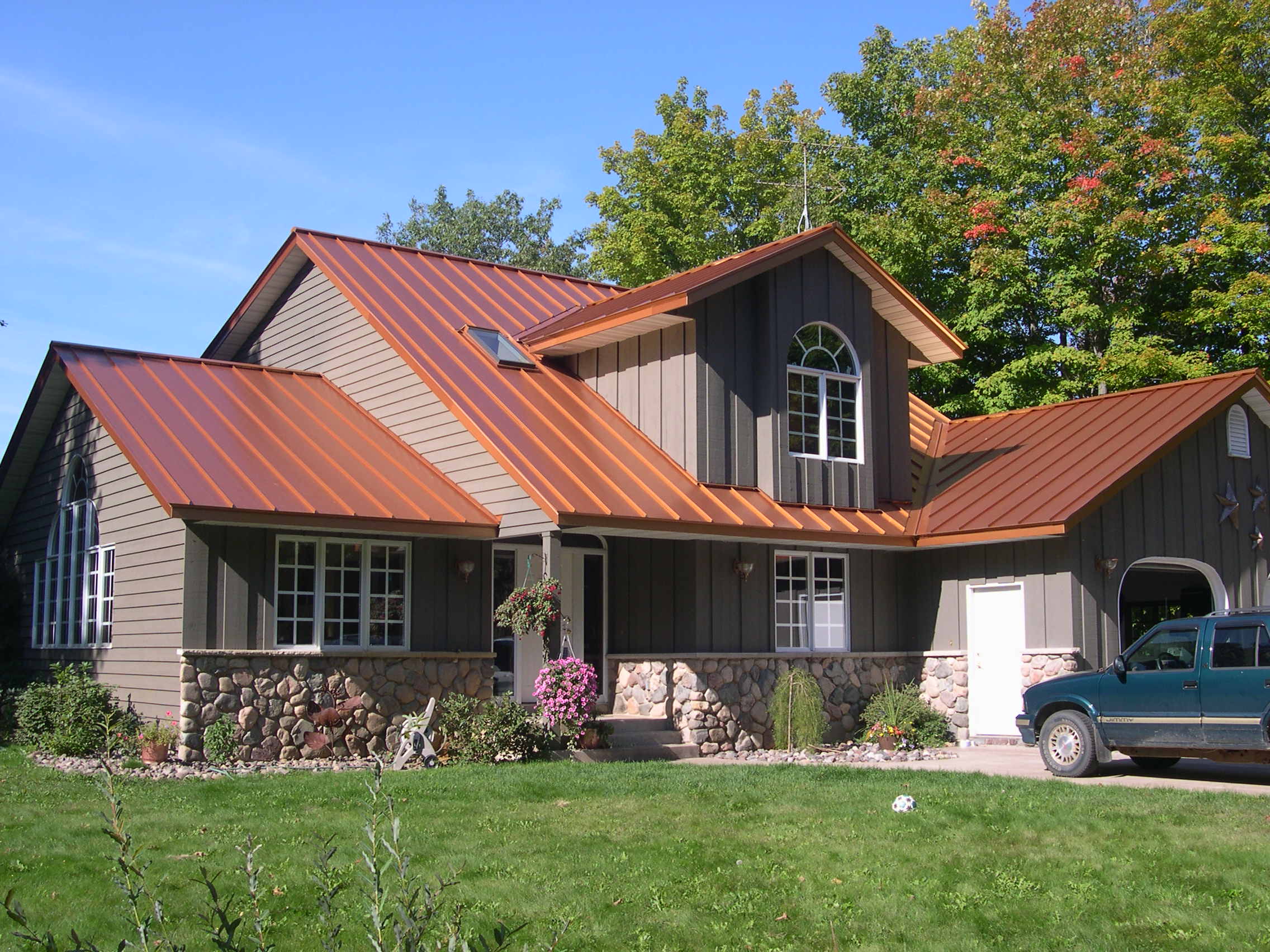 Metal Roofing – You Have Options!